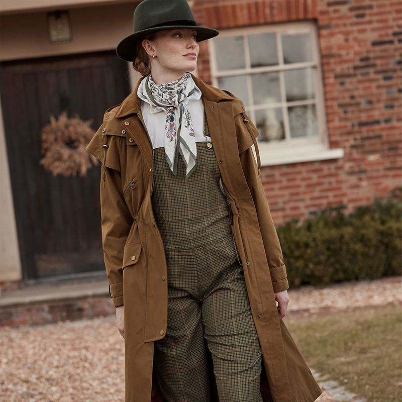 What To Wear With A Fedora Hat In Summer